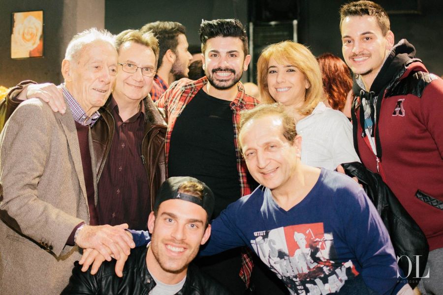 Επίσημη πρεμιέρα για την παράσταση "Δικός σου" στο θέατρο "Βαφείο ...