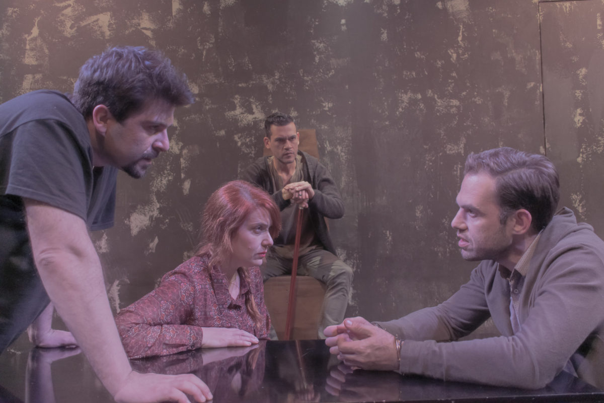 Πέρσες Shelter - Θεατρομανία | Παραστάσεις, διαγωνισμοί, κριτικές